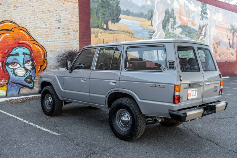 Barn Door HJ62 - Proffitt's Resurrection Land Cruisers