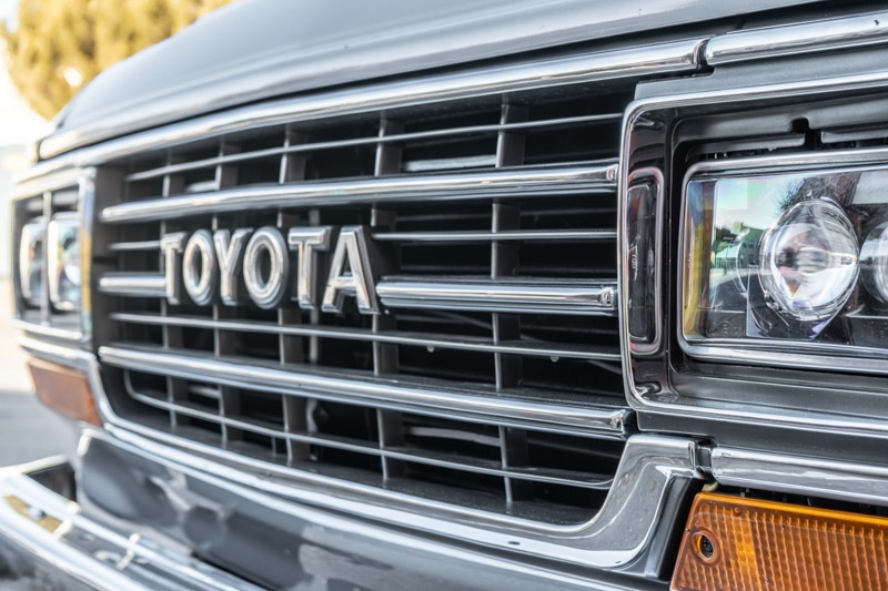 Barn Door HJ62 - Proffitt's Resurrection Land Cruisers