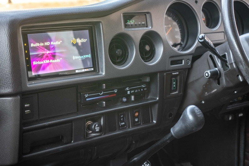 Barn Door HJ62 - Proffitt's Resurrection Land Cruisers