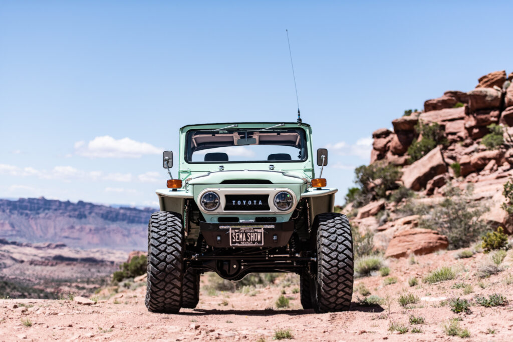 Custom Stretched All Steel All Toyota 1972 FJ40 - Proffitt's ...