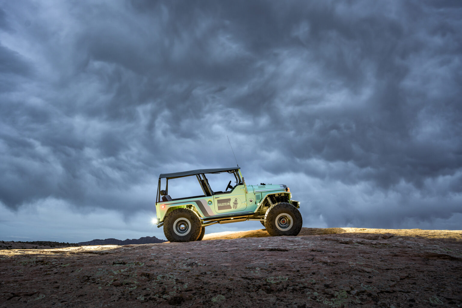 Custom Stretched All Steel All Toyota 1972 FJ40 - Proffitt's ...