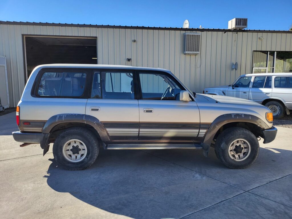 1991 FJ80 Two-Tone - Proffitt's Resurrection Land Cruisers